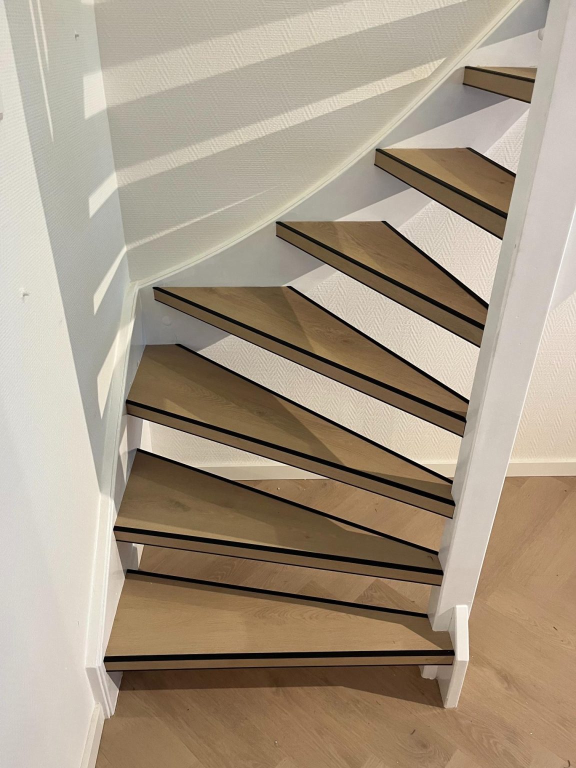 Trap bekleden met PVC - Bacovloeren